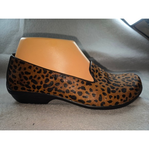 Dansko | Shoes | Dansko Leopard Print Pony Hair Slip On Clogs Womens ...